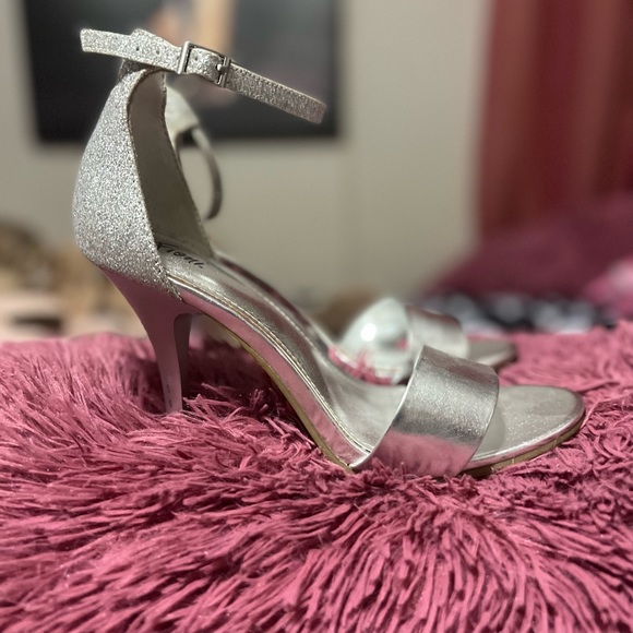 FIONI Clothing | Shoes | Fioni Ladies Silver Heels With Glitter Back ...
